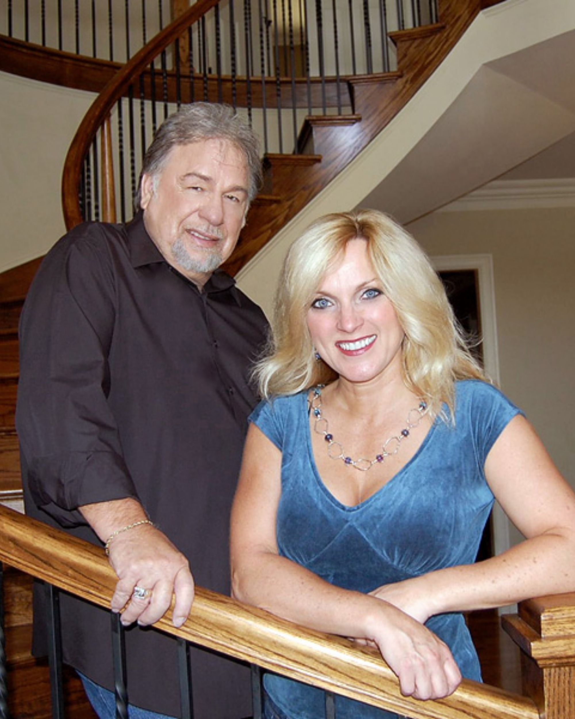 Gene Watson – Farewell Party LIVE – Country Music